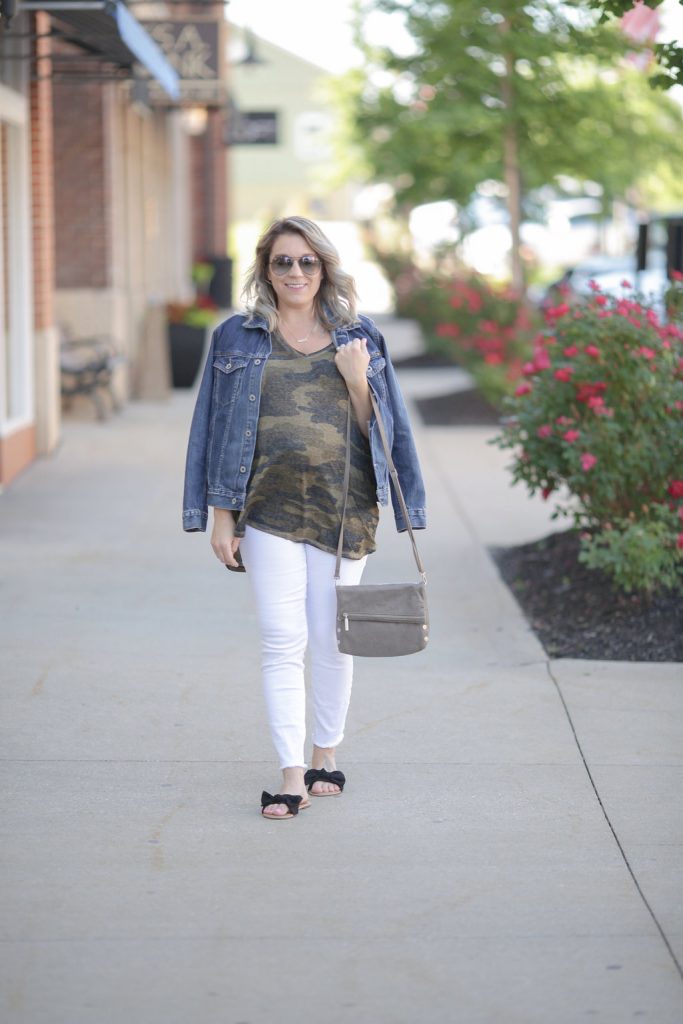 Casual maternity outfit inspiration - The Samantha Show- A Cleveland ...