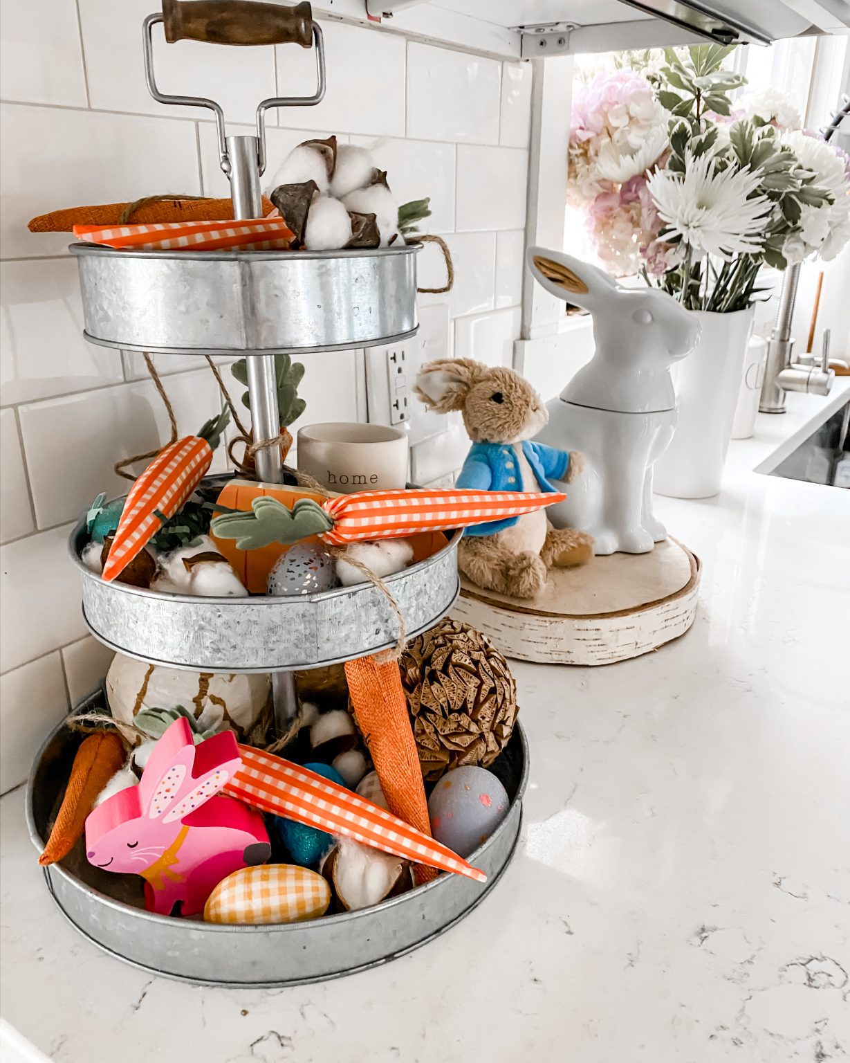 Farmhouse Kitchen Spring Decor - The Samantha Show- A Cleveland Life ...